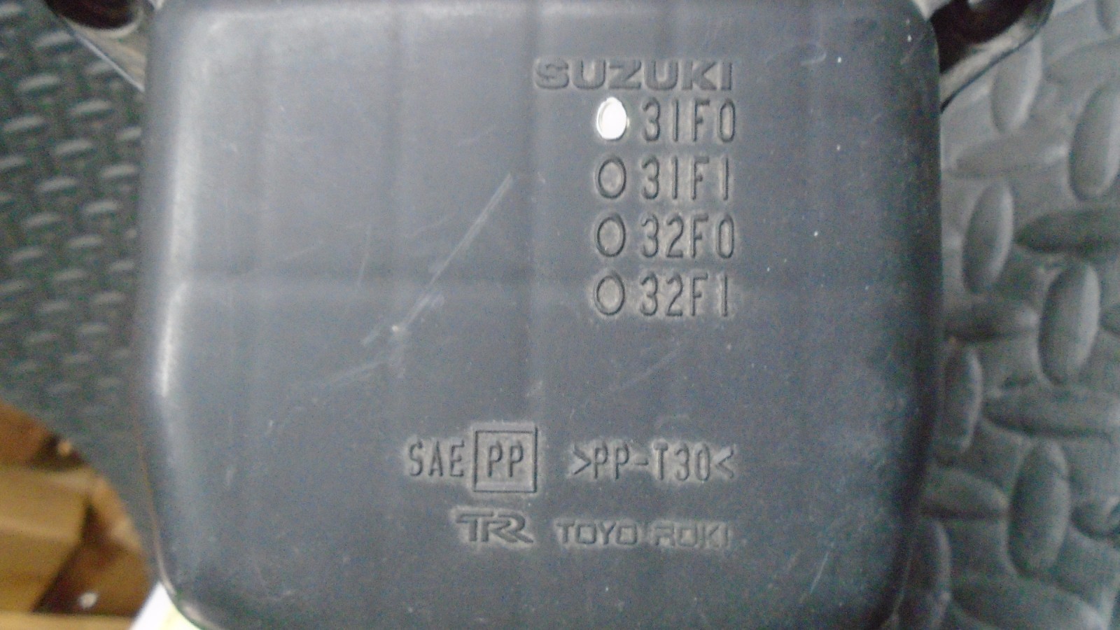 Suzuki Air Box Cleaner with Filter PP-T30 | eBay