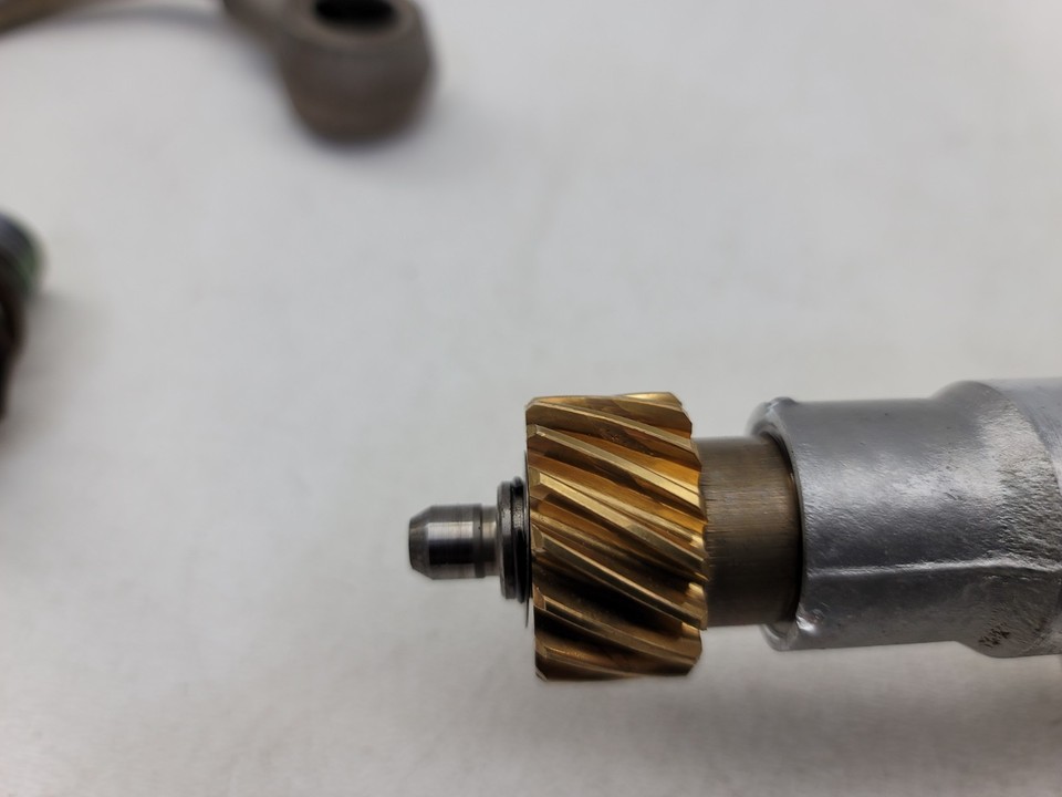 1982-1984 Toyota Celica Supra Cressida 5MGE 5M-GE engine oil pump ...