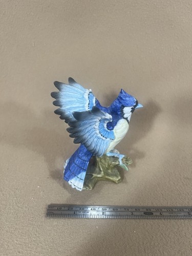 Vintage LEFTON-Blue Jay #01265-Hand-Painted Porcelain Bird Figurine-4 ...