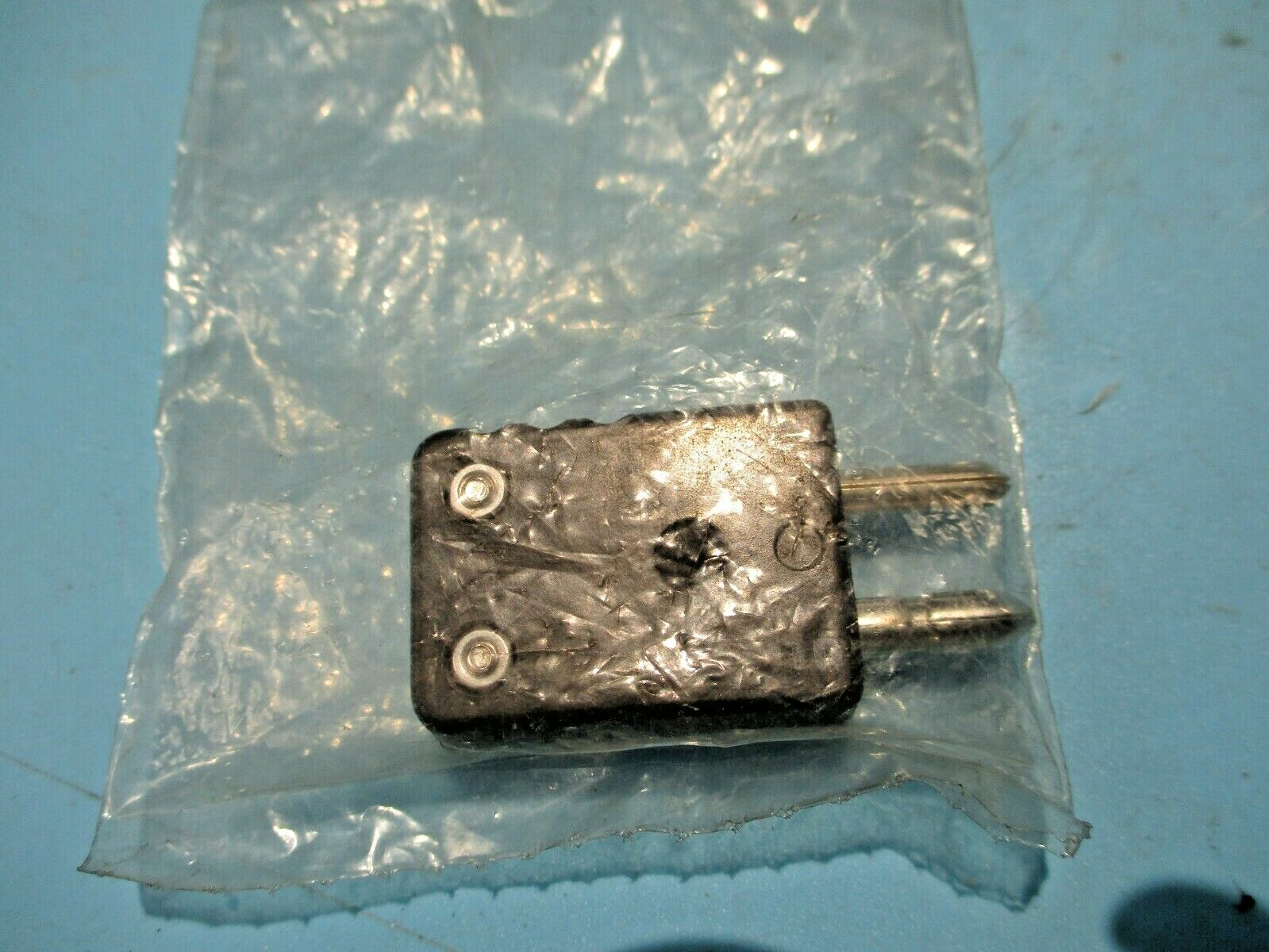 NEW MARLIN TYPE J MALE CONNECTOR 2 POLE BLACK | eBay