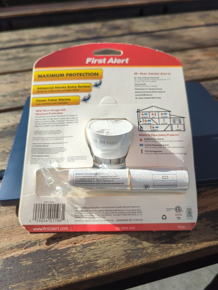 First Alert ATOM Smoke & Fire Alarm 10 Year Maximum Protection Model # ...