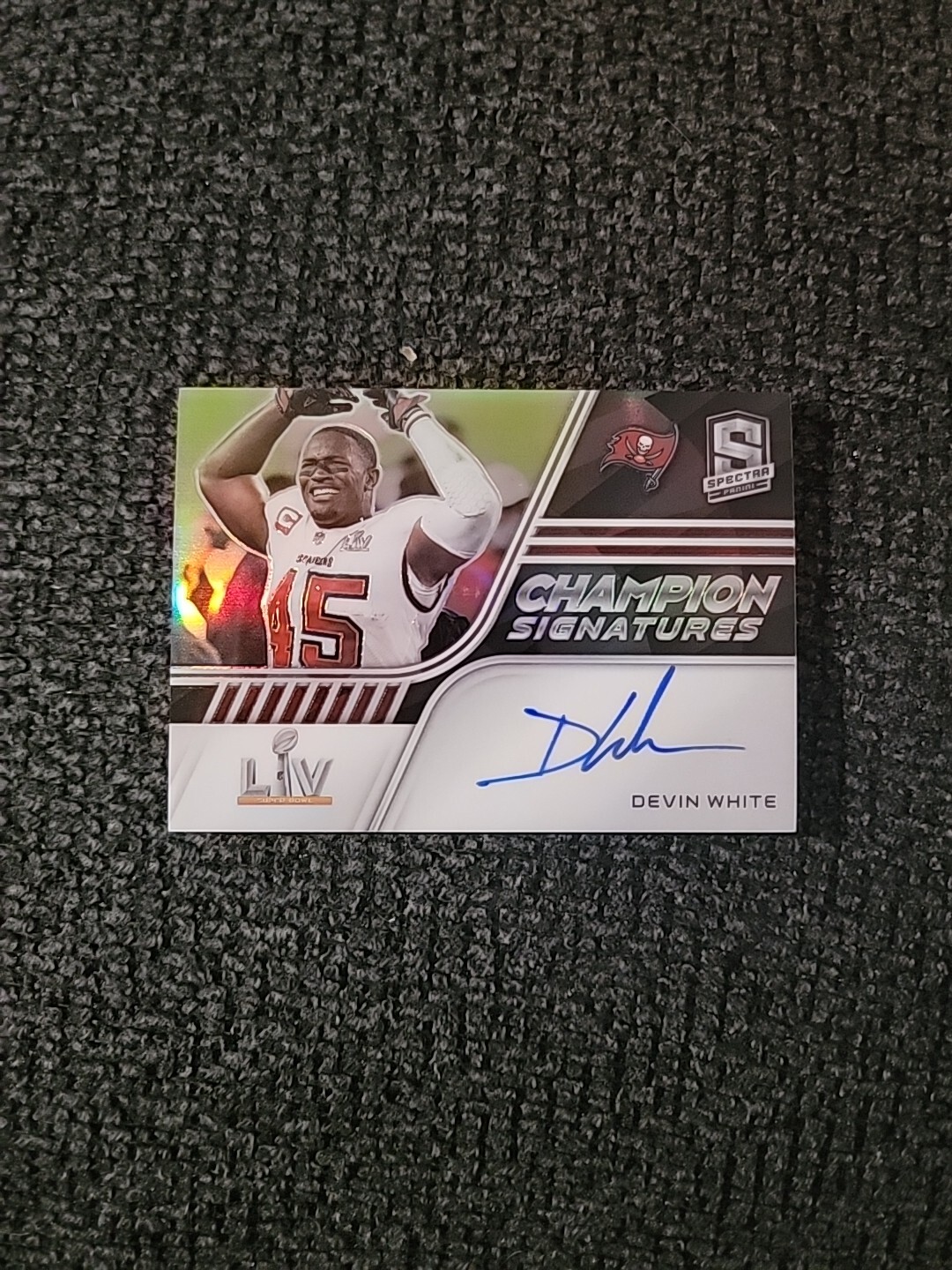 2022 Spectra Football Devin White Champion Signatures Auto Celestial ...