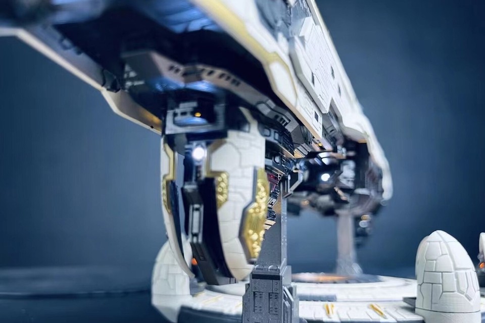 EVE Online Ship Model - Apocalypse/Paladin - Amarr Battleship Model | eBay