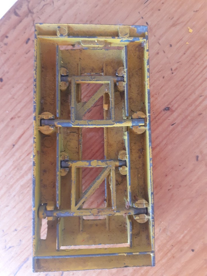 MATCHBOX/LONESTAR/TIMPO/CRESCENT 'GARAGE INSPECTION RAMP/SERVICE LIFT ...