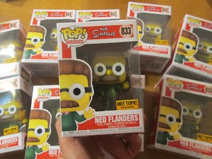 FUNKO POP THE SIMPSON NED FLANDERS # 833 EXCLUSIVE HOT TOPIC MATT ...