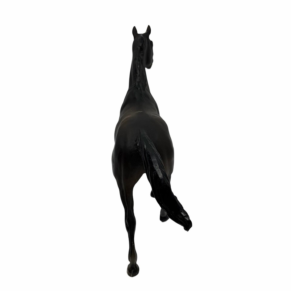 Breyer Classic Race Horse #606 Ruffian Thoroughbred Filly Model Figure ...