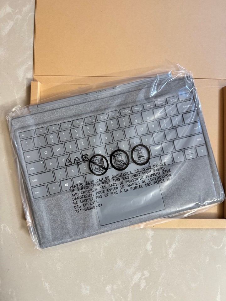 Genuine Microsoft Surface Pro 1725 Magnetic Keyboard for Surface Pro7 ...
