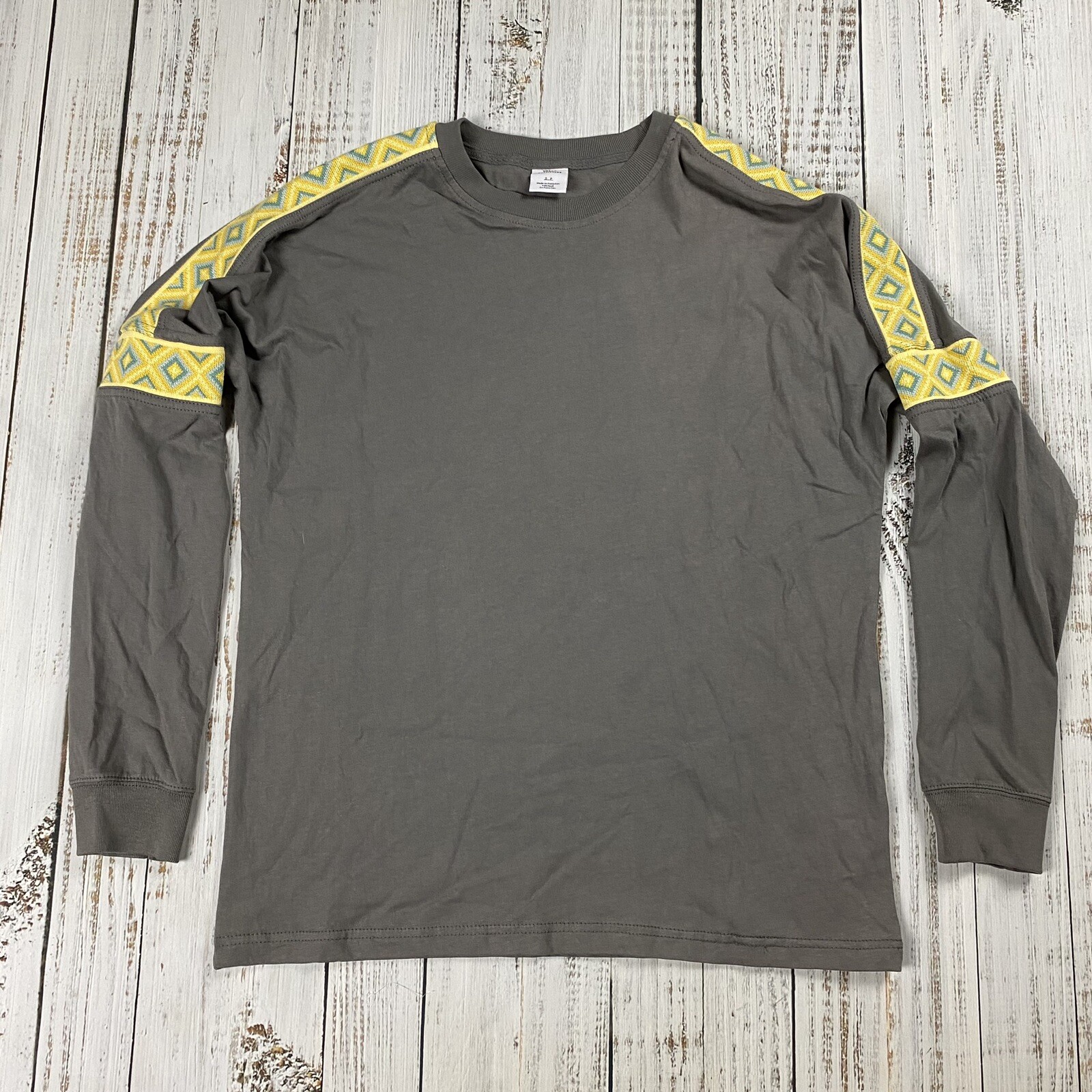 URBAN OUTFITTERS MENS LONG SLEEVE GREY SHIRT KNIT GREEK KEY NATIVE ...