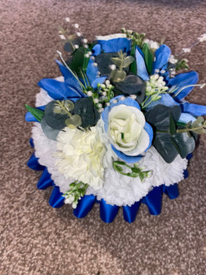 ROUND POSY POSIE SILK ARTIFICIAL FLOWERS MEMORIAL FUNERAL TRIBUTE ...