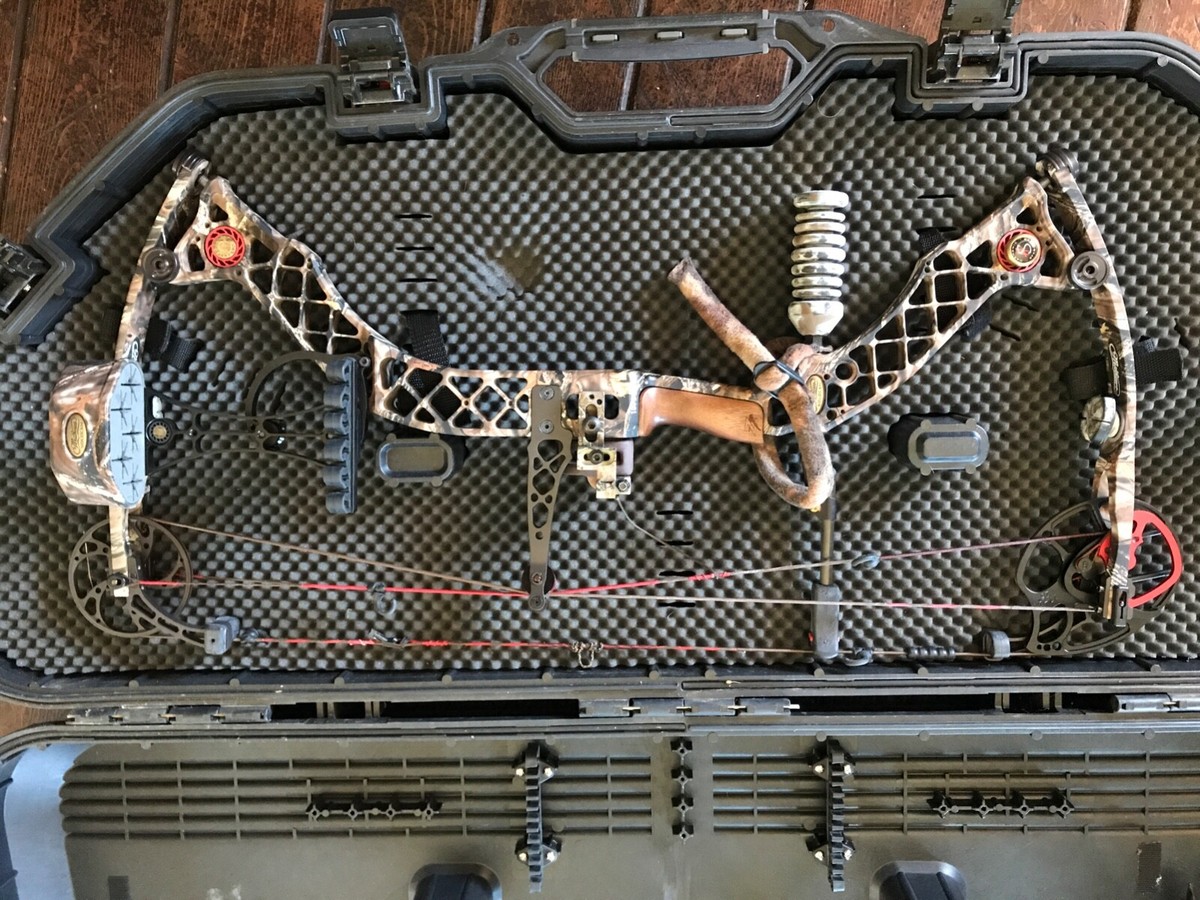 Mathews Z7 Compound Bow