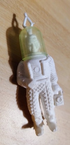 Linde Plastic Figures Spaceman Astronaut Cosmonaut 1/32 Scale Years 60 ...