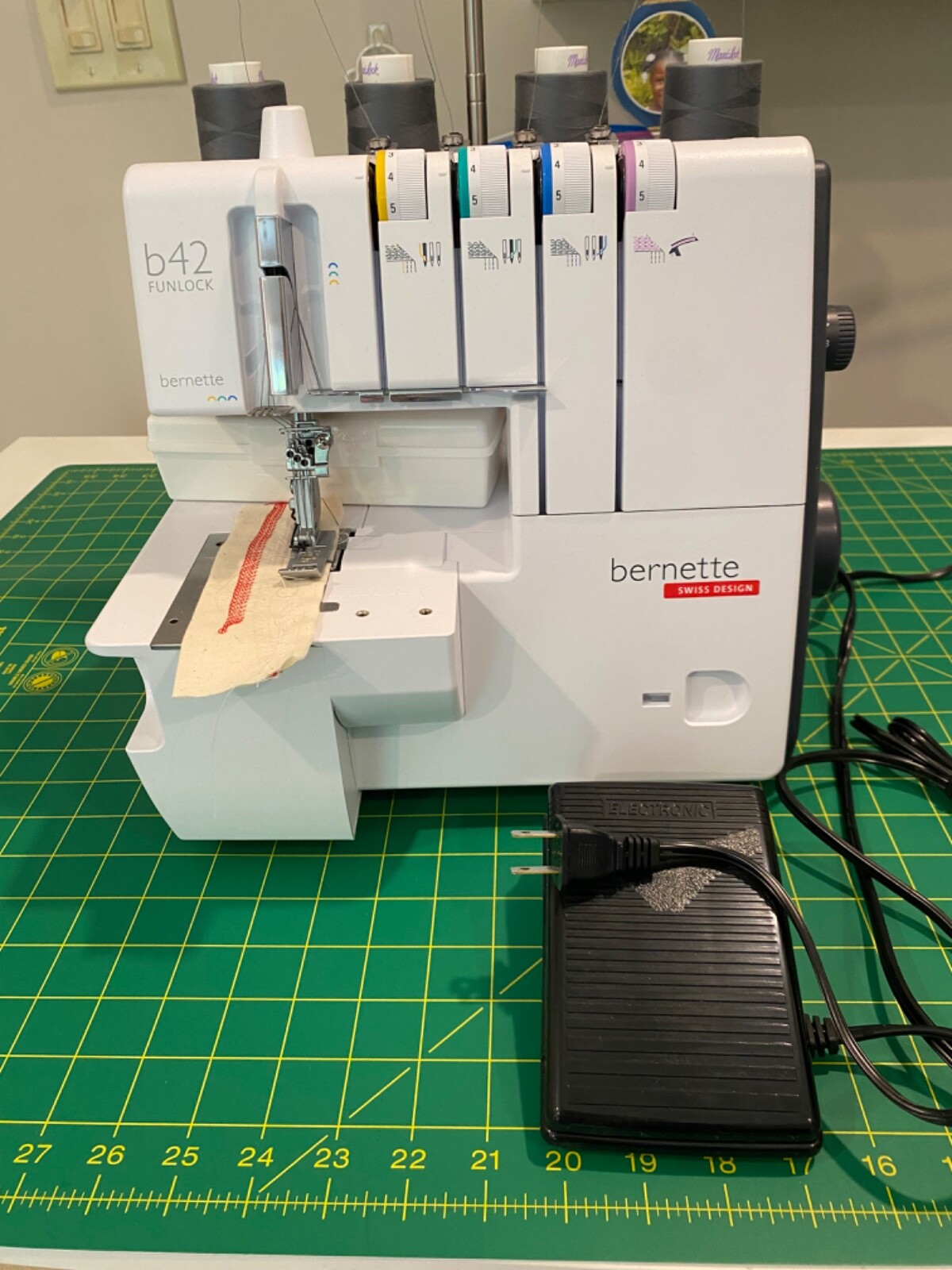 Bernette Funlock B42 Coverstitch Machine | eBay