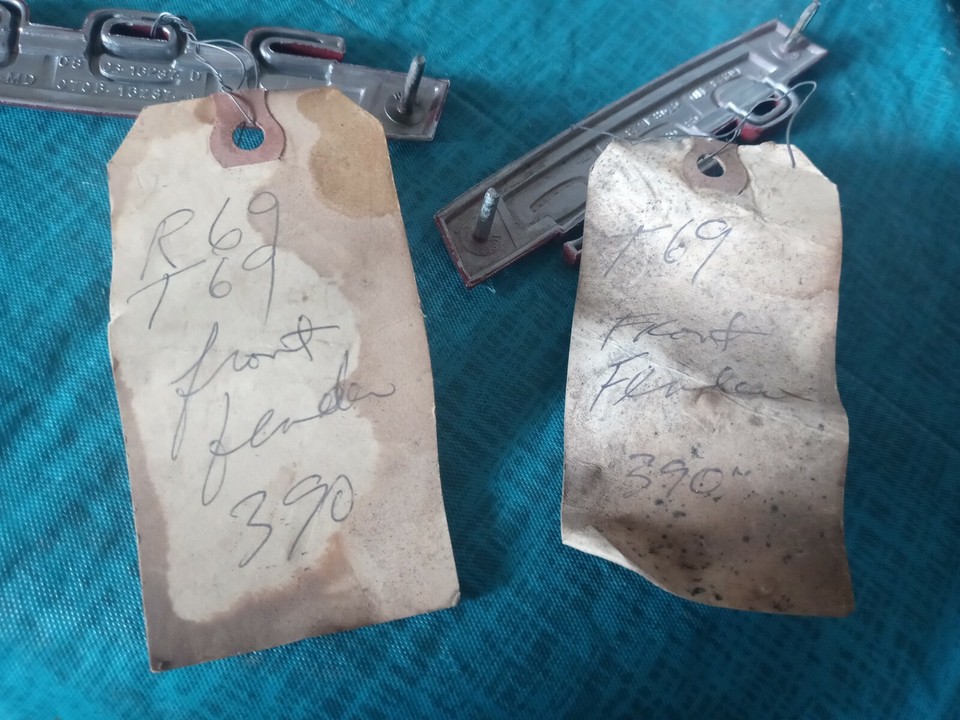 1967-1969 Ford Fairlane , Two 390 Emblems C70B-16237-B. Original Item ...