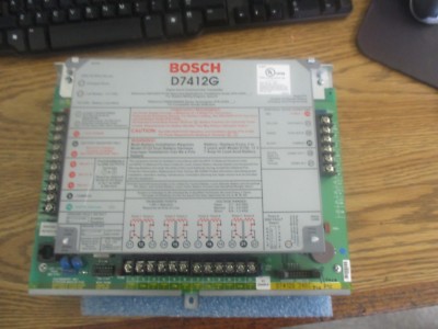 Bosch Modèle :D7412g Alarme Numérique Communicator Émetteur