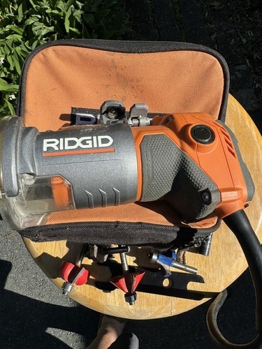 RIDGID R2401 1.5 HP 5.5A Corded Compact Router, Rigid Bag & Router Bits ...