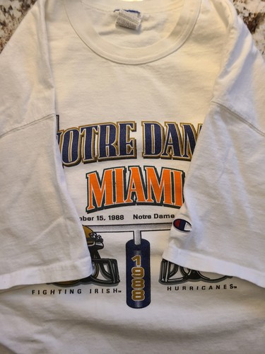 1988 Notre Dame vs Miami The Catholics vs. Convicts Champion Brand ...