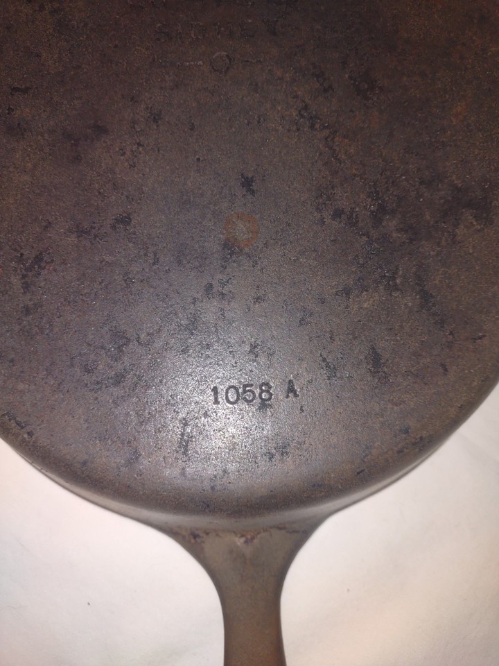 Vintage Wagner Ware Sidney O #8 Cast Iron 1058 A Skillet 10” FLAT | eBay
