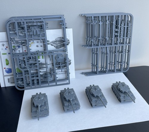 4x Plastic Soldier Company Tiger Tanks, 1/100 Scale (15mm) Models ...