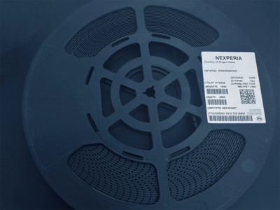 Full Reel 2500 Pcs HEF4030BT NXP XOR Exclusive OR IC 4 Channel 2-Input ...