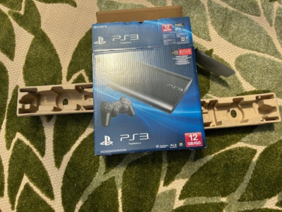 Playstation 3 BOX ONLY, for someone looking to complete their system ...