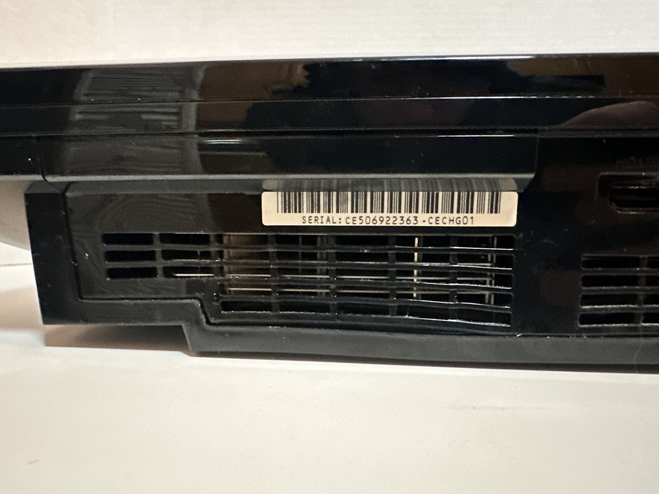 Sony PlayStation 3 PS3 Fat Console Only CECHG01 For Parts As Is ...