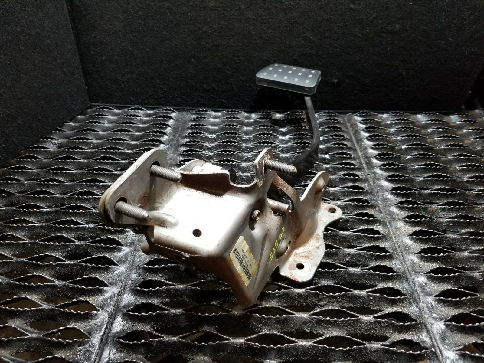 06 07 08 09 CADILLAC STS BRAKE STOP PEDAL OEM | eBay