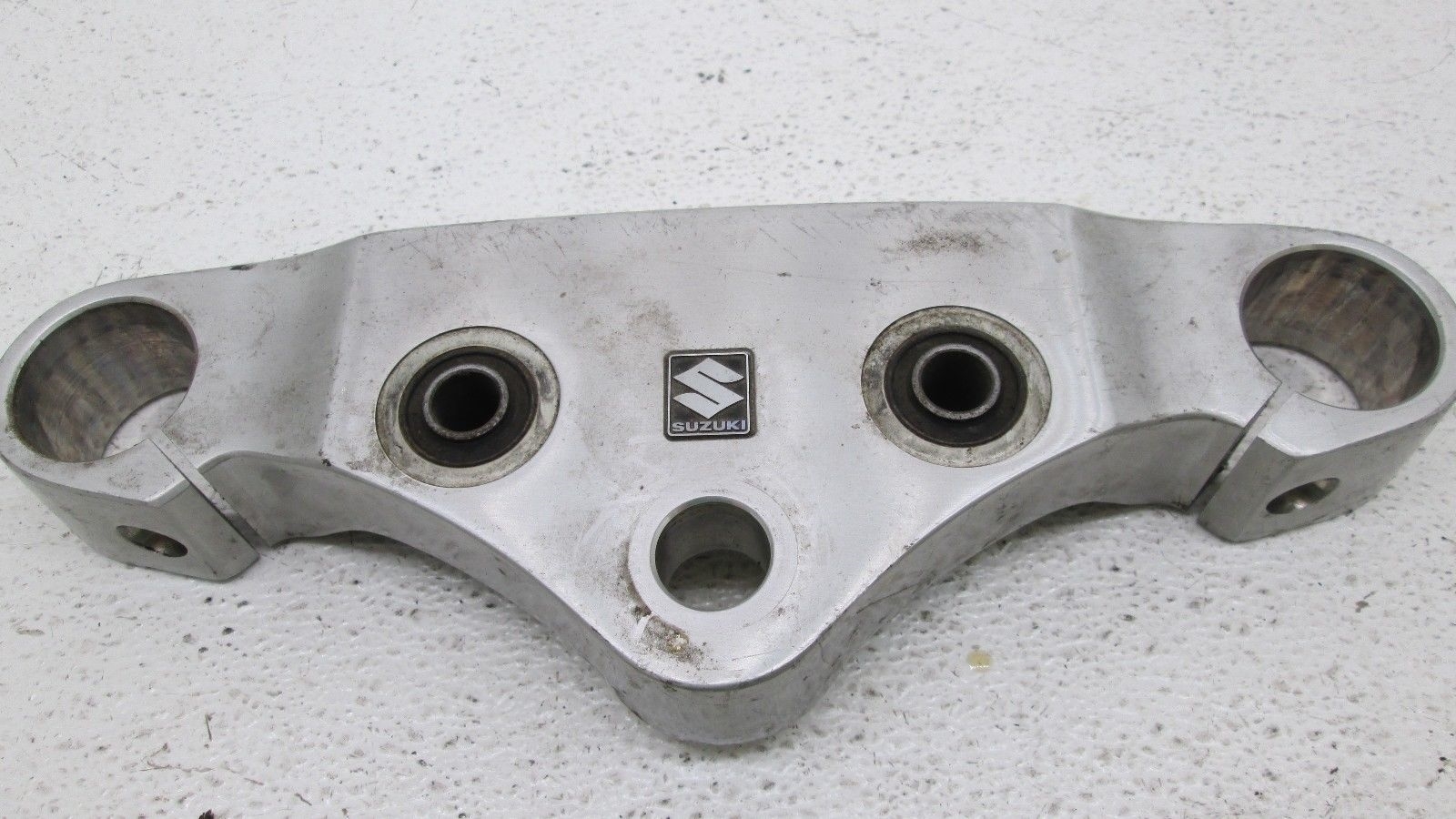 05-09 SUZUKI C90 VL1500 VL 1500 BLVD OEM UPPER TRIPLE TREE CLAMP ...