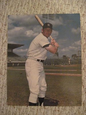 MICKEY MANTLE COLOR PHOTO AND BECKETT MAGAZINE | eBay