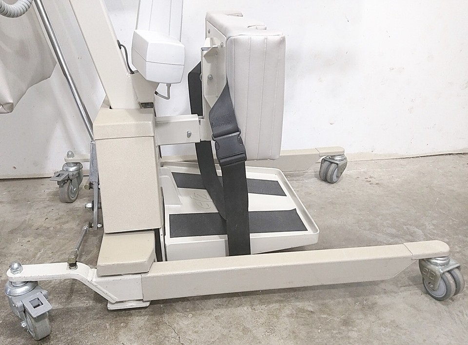 EZ WAY SMART STAND BATT ELECTRIC PATIENT SIT-TO-STAND LIFT SCALE ...