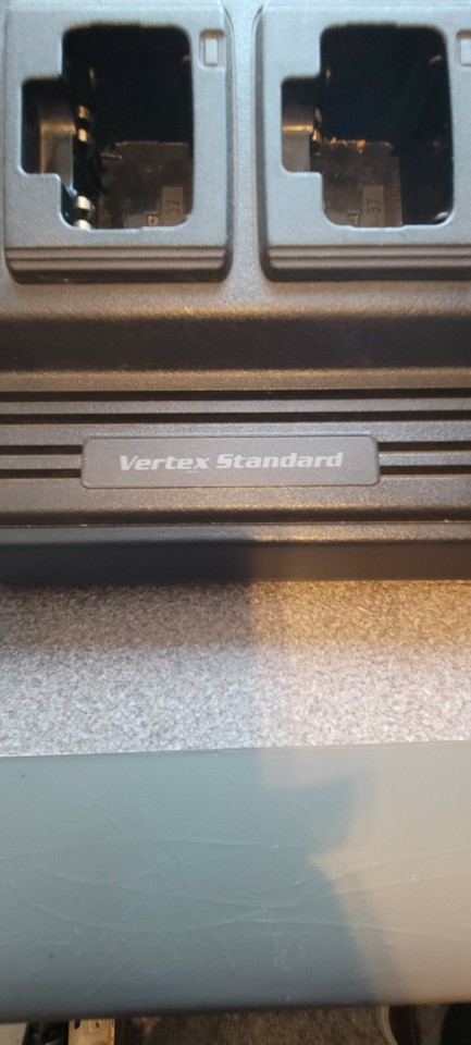 Vertex Standard 6 Unit Rapid Charger CD-18 For VX-414,VX-424,VX-417,VX ...