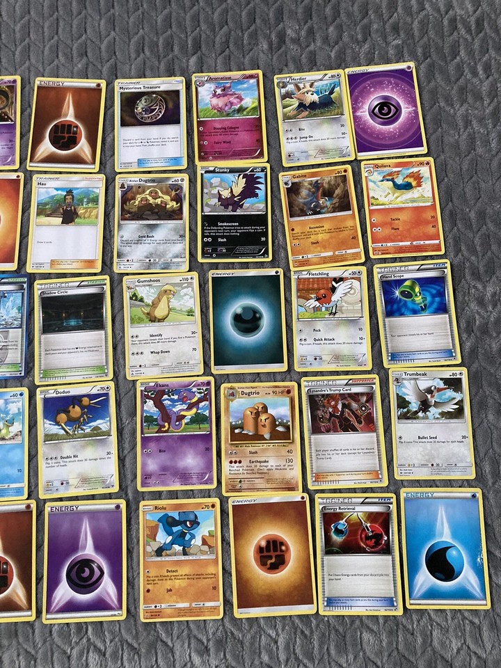 lot 50 random Pokémon cards | eBay