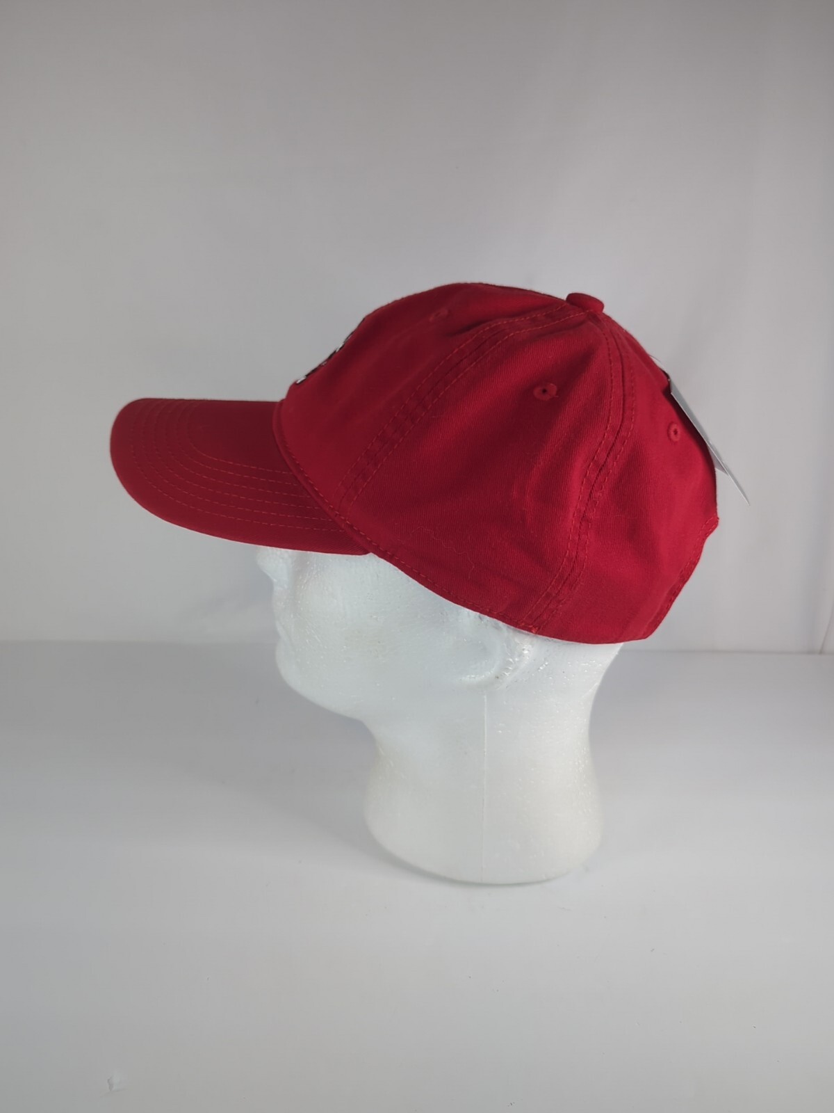 MENS DISNEY MICKEY MOUSE RED HAT ADJUSTABLE STRAPBACK CAP ONE SIZE | eBay