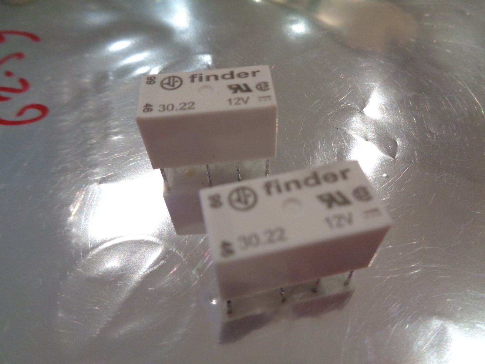 30.22.9.012 FINDER Dual-In-Line Relay 12V DC 2xUM 2A 125V AC Relay ...