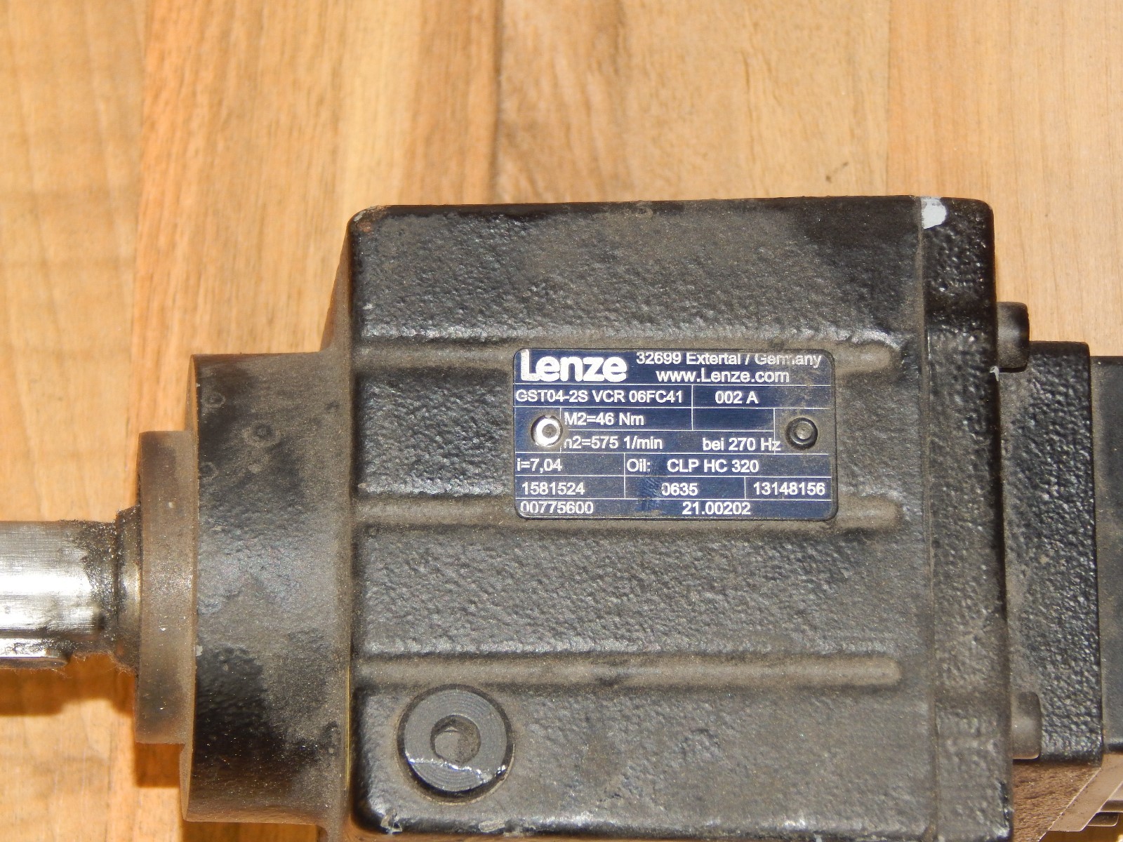 Lenze MCS 06F41LRS0B0-Z0C0-ST5S00N-R0SU+GST04-2S-VCR 06FC41 Getriebe ...