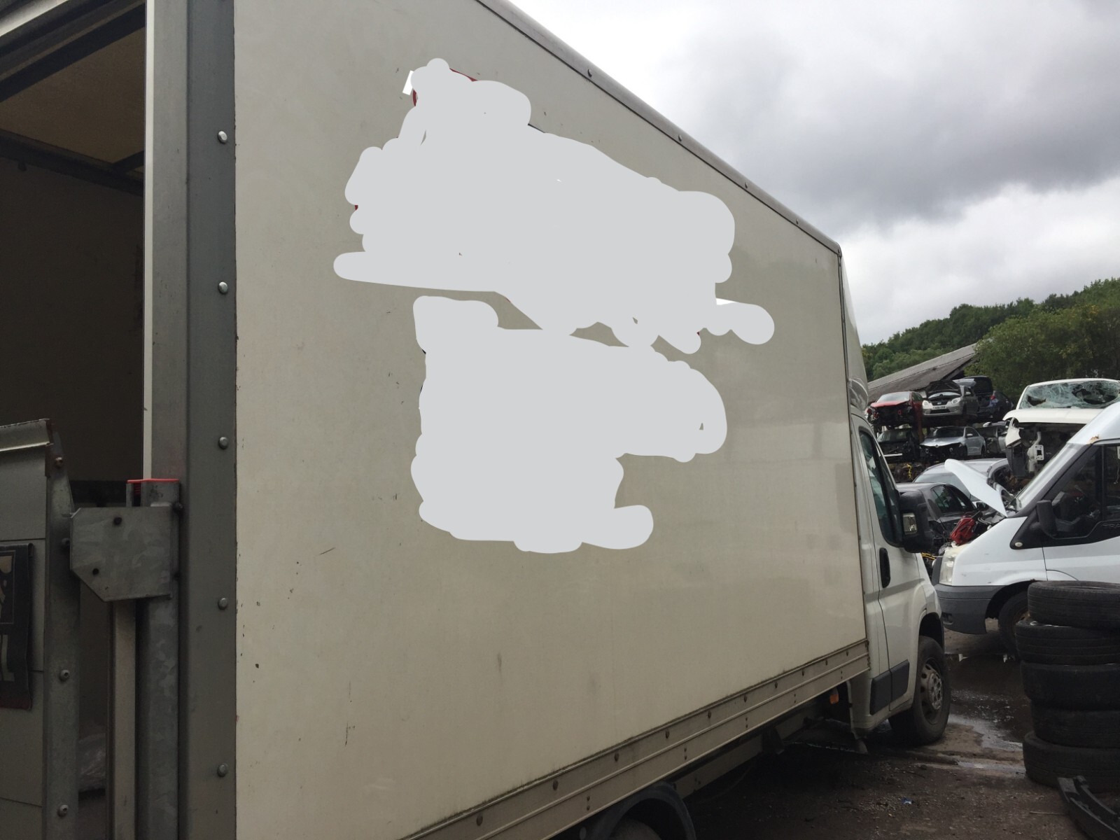 LUTON BOX BODY WITH FULLY WORKING POWER TAIL LIFT LWB | eBay