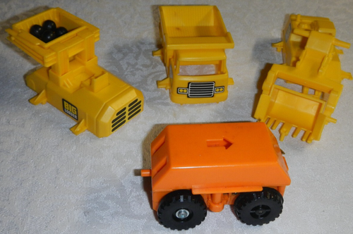 TOMY Big Loader Toy Motorized Chassis Works 1977 w/ 3 Machine Truck ...