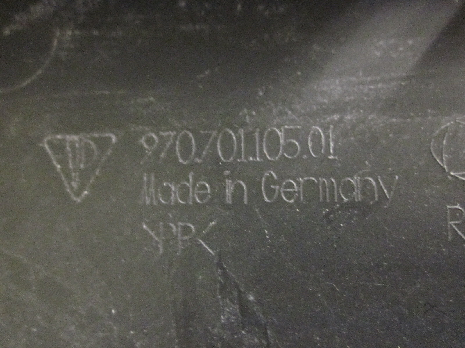 12 Porsche Panamera 4s Front Bumper License Plate Frame Bracket ...