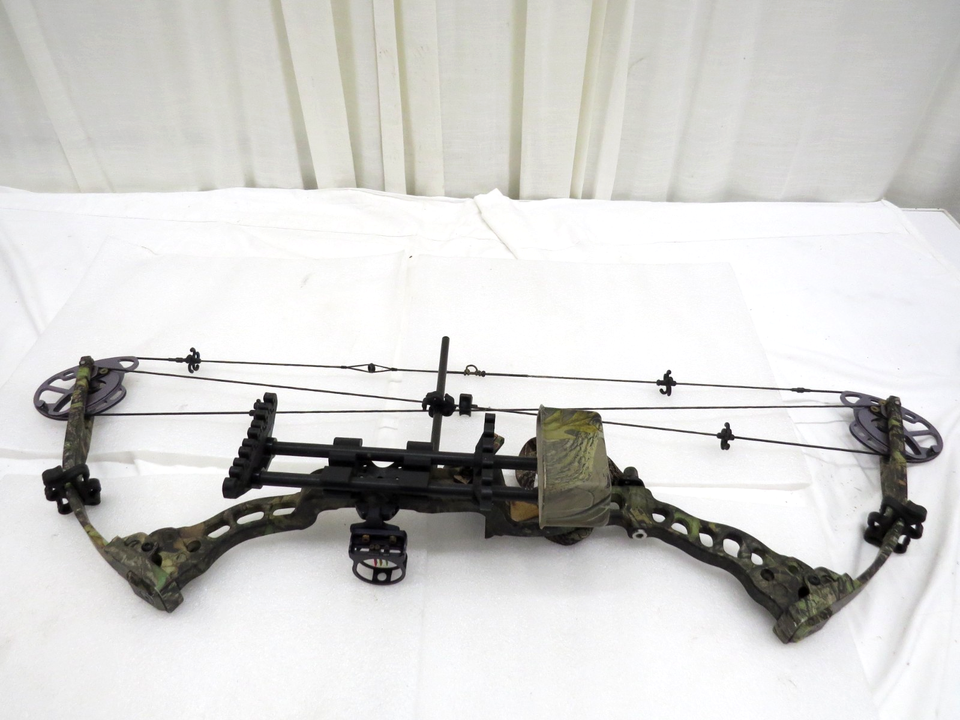 Bowtech Old Glory Left Hand Compound Bow W/3 Pin Site, Quiver, Whisker ...
