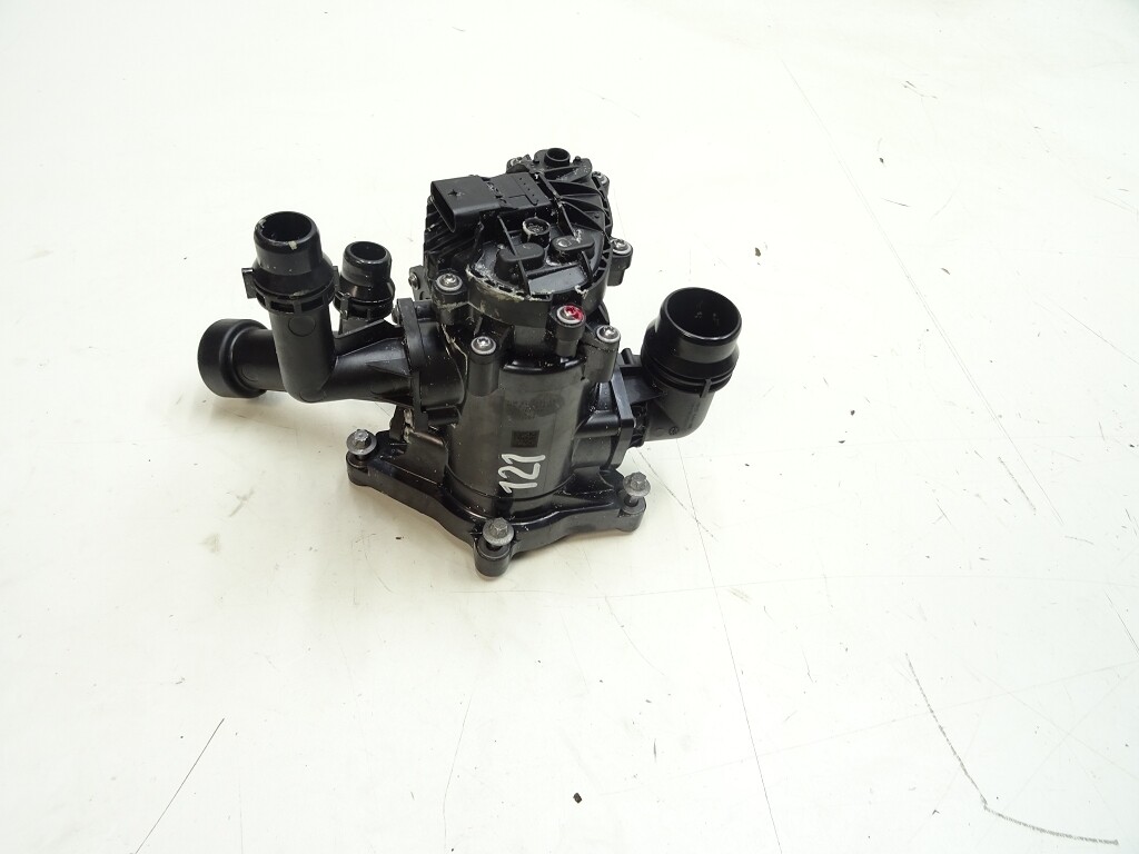 Original BMW G01 G05 G12 G20 G30 G32 Zusatzwasserpumpe Thermostat ...