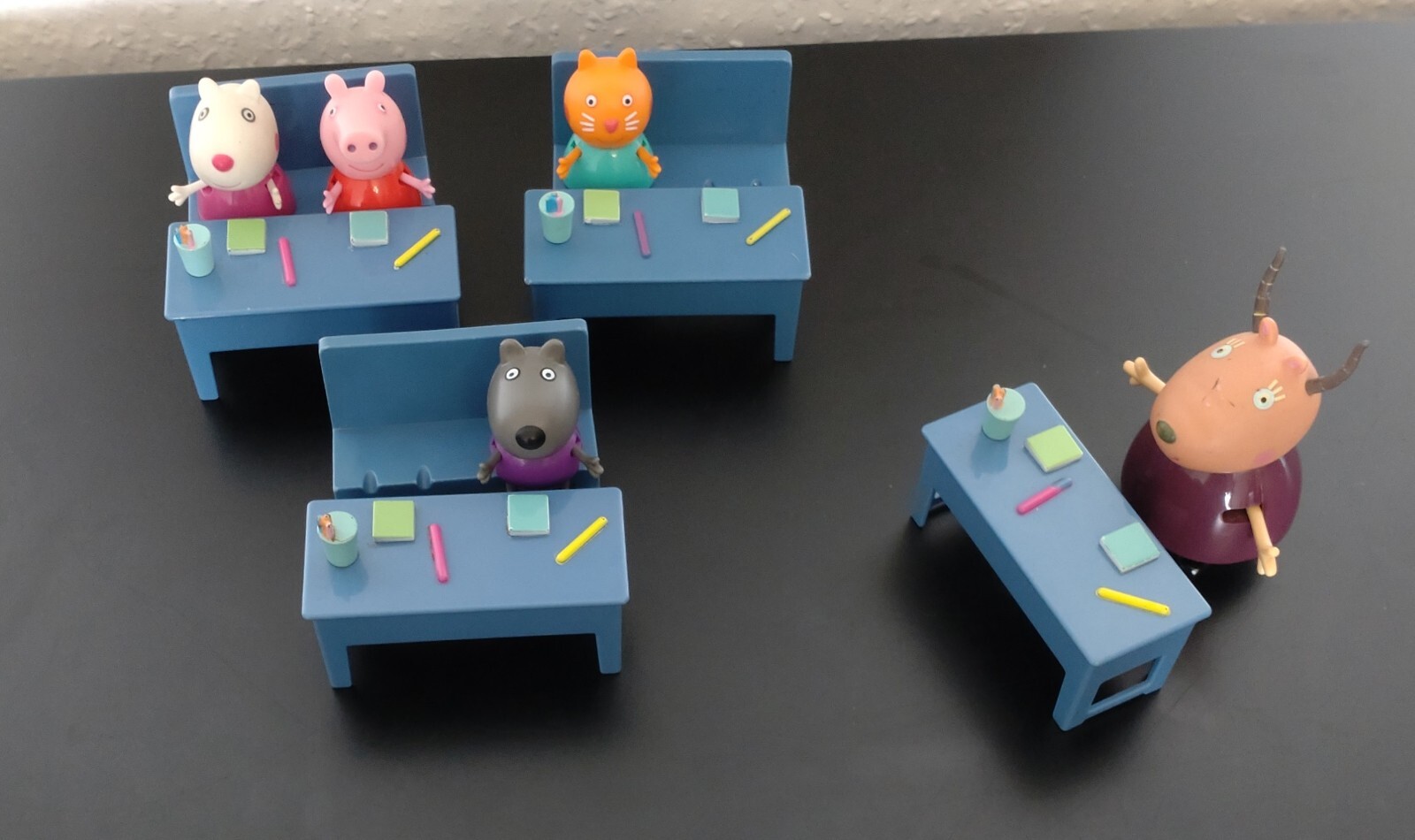 Peppa Pig Classroom Playset Connors Toy Libraries | atelier-yuwa.ciao.jp