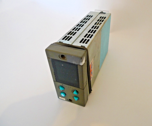 FGH Controls Ltd S2000-190-1G0-000-000 Temperature Controller S2000 ...