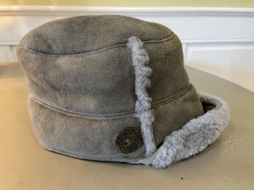 UGG Genuine Shearling Sheepskin Bucket Hat Logo Gray One Size | eBay