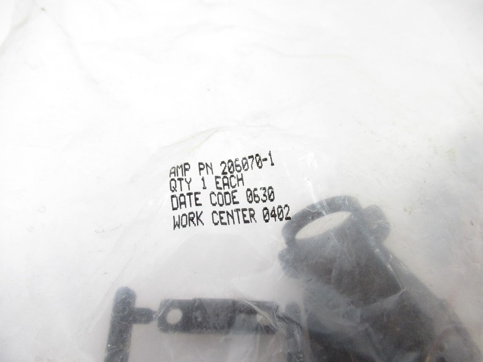 Te Connectivity Amp 206070-1 Connector Backshell Clamp, Lot Of 4 | eBay