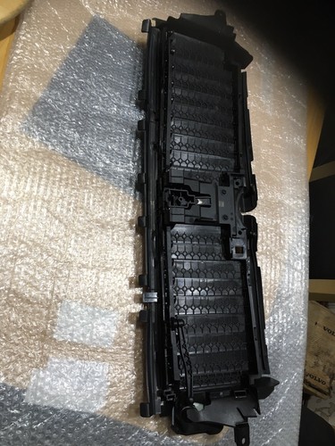 Genuine MERCEDES Radiator Control Shutter W213 E Class A2135002300 for ...