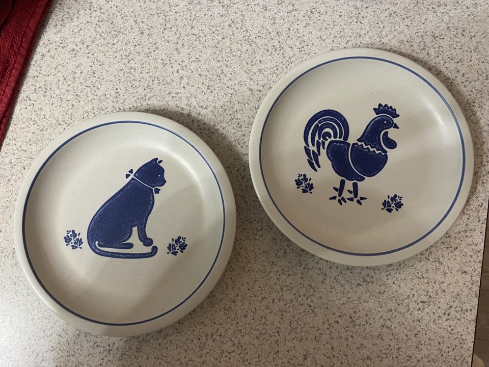 VTG Pfaltzgraff Yorktowne 8" Rooster and Cat Salad Plates (2) Rare | eBay