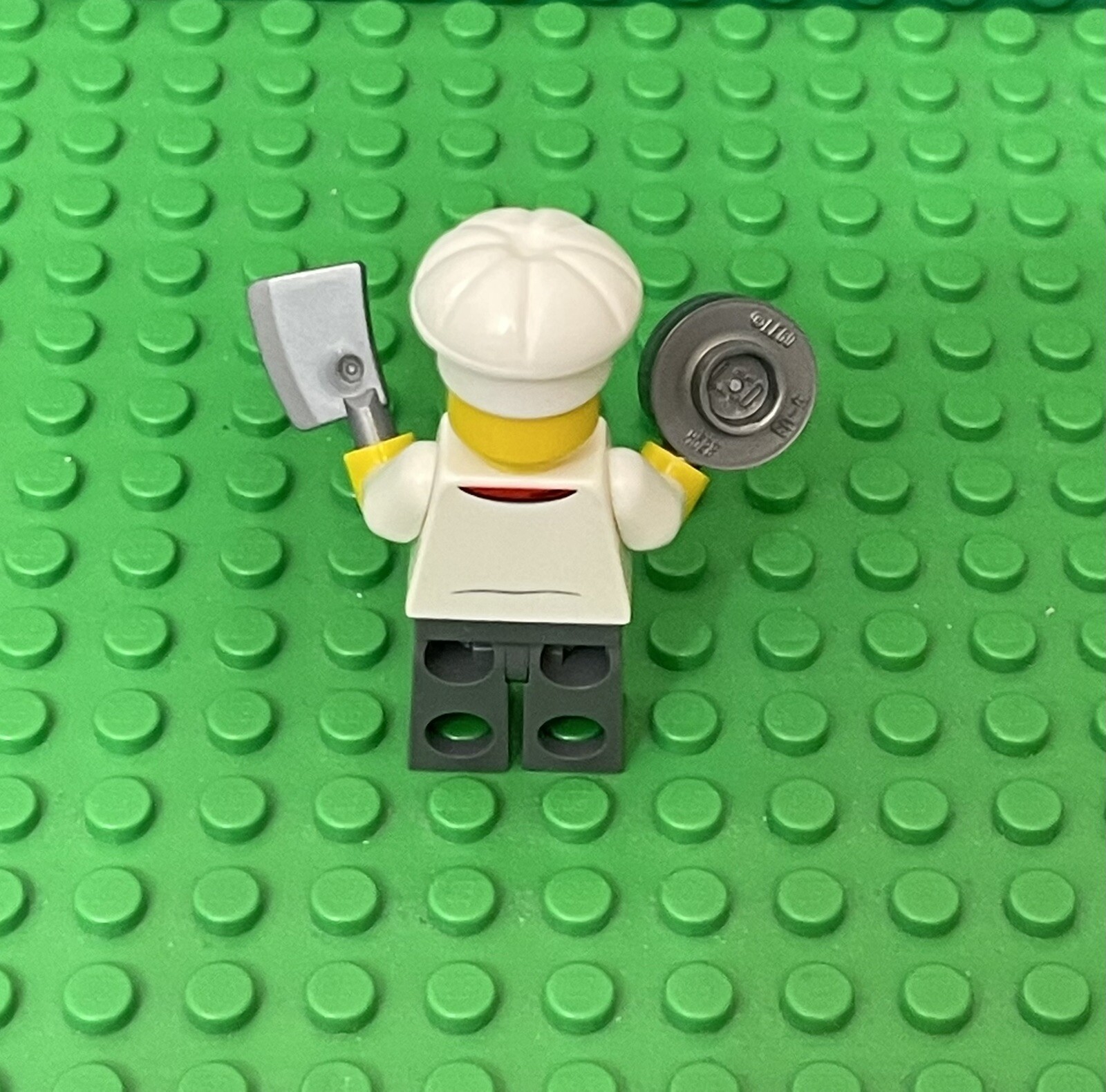 Lego Chef / Cook Mini Figure With Frying Pan And Cleaver Knife / City ...
