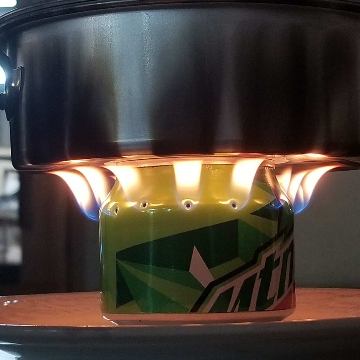 Soda Can Alcohol Burner