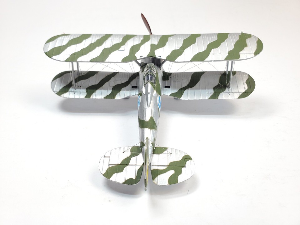 Corgi Aviation AA36204 WW2 J-8A Gladiator on Ski,s with Diorama Swedish ...