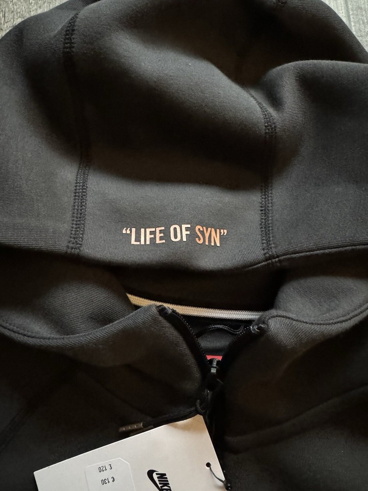 Nike Tech Fleece x Syna “Black/Bronze” - Medium | eBay