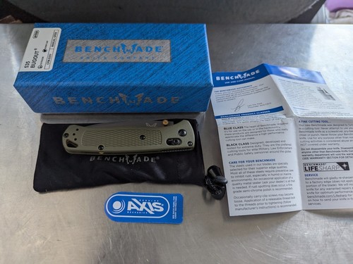 Benchmade 535 Bugout, Green Grivory Handle, Dark CPM-S30V Blade ...